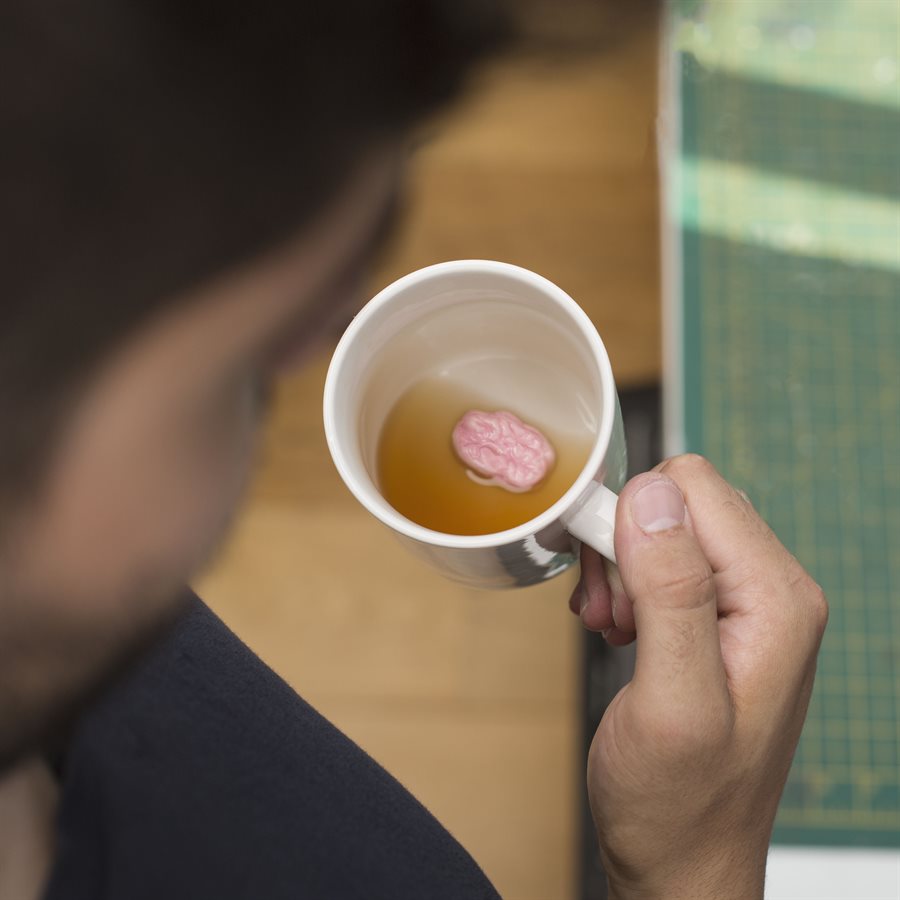 Gross Mug-Chewing Gum